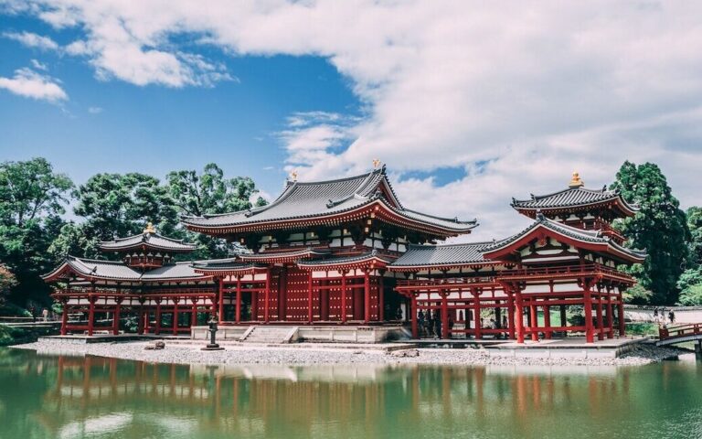 Unveiling the Essence of Traditional Japanese Architecture: A ...